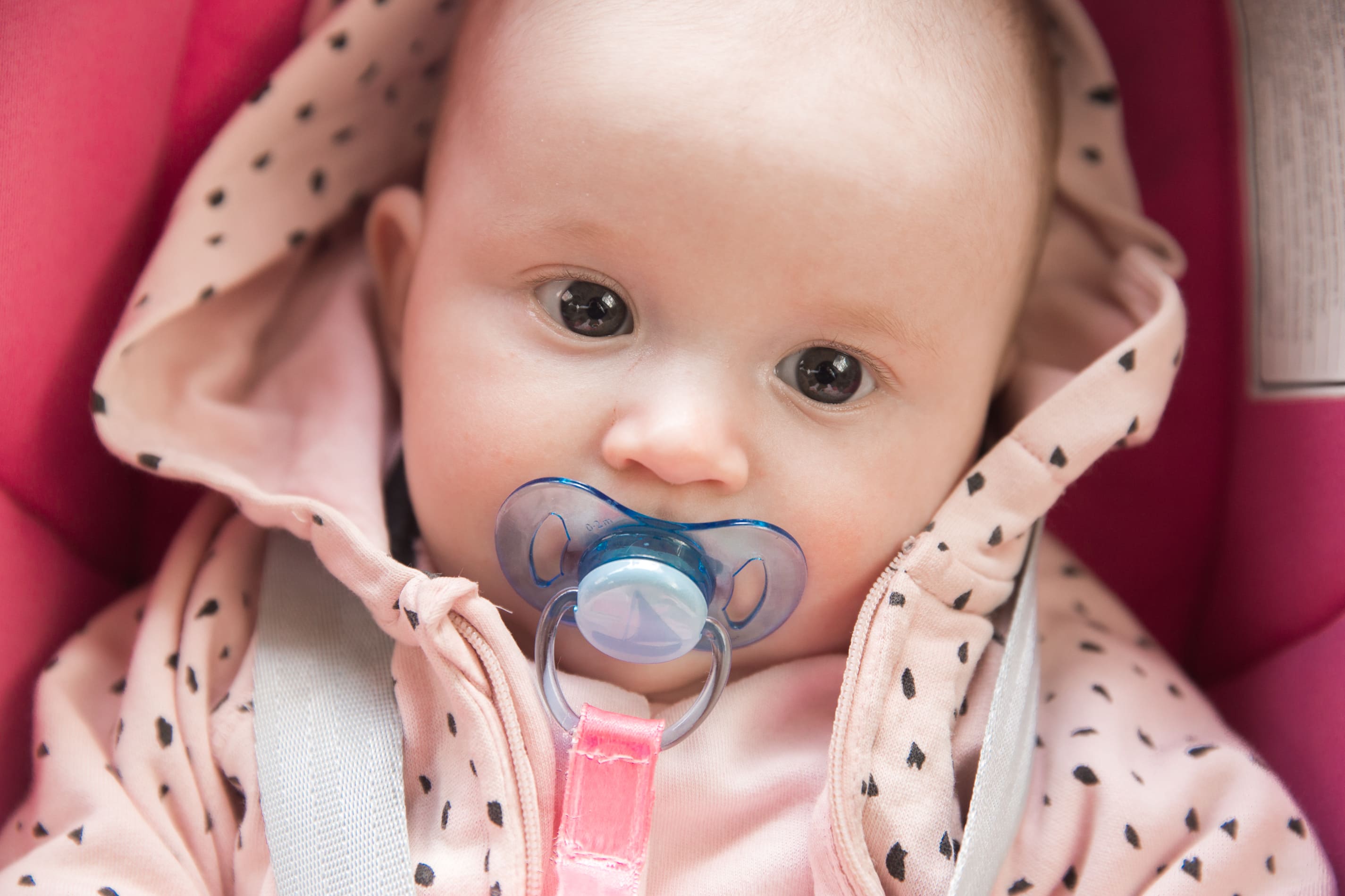 Chupón para bebés: ¿Cuáles son las ventajas y desventajas?